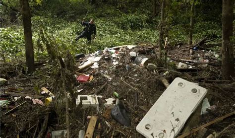 El Número De Muertos Por Las Inundaciones En Kentucky Se Eleva A 37