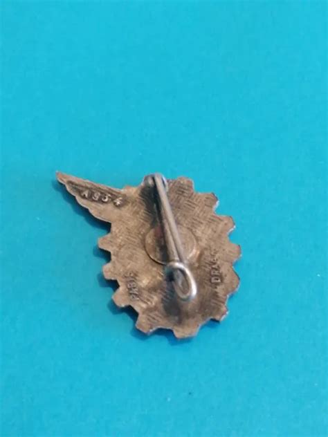 INSIGNE MILITAIRE ANCIENNE Pucelle Militaire Insigne Aviation EUR