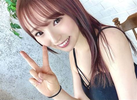 雅子里菜 雅子りな 出道作品番号及封面，雅子里菜个人简介 Av日报