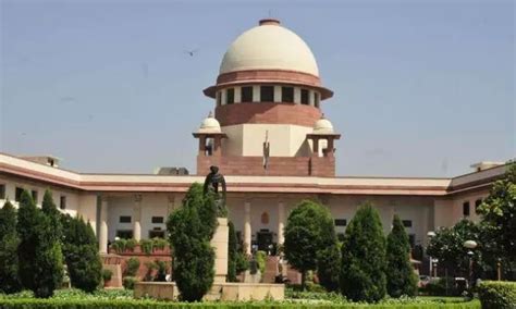 SC Upholds Validity Of 90 000 IT Reassessment Notices Issued After