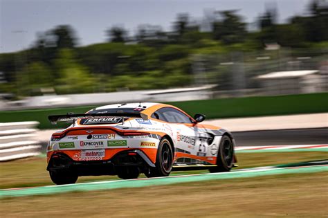 News - English - ProSport Racing