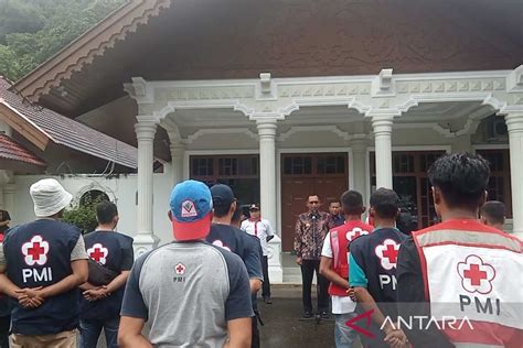 PMI Kirim 50 Relawan Ke Wilayah Bencana Di Aceh Selatan ANTARA News Aceh