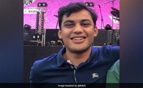 Man Creates Presentation For His Dating App Why You Should Go On A Date With Me