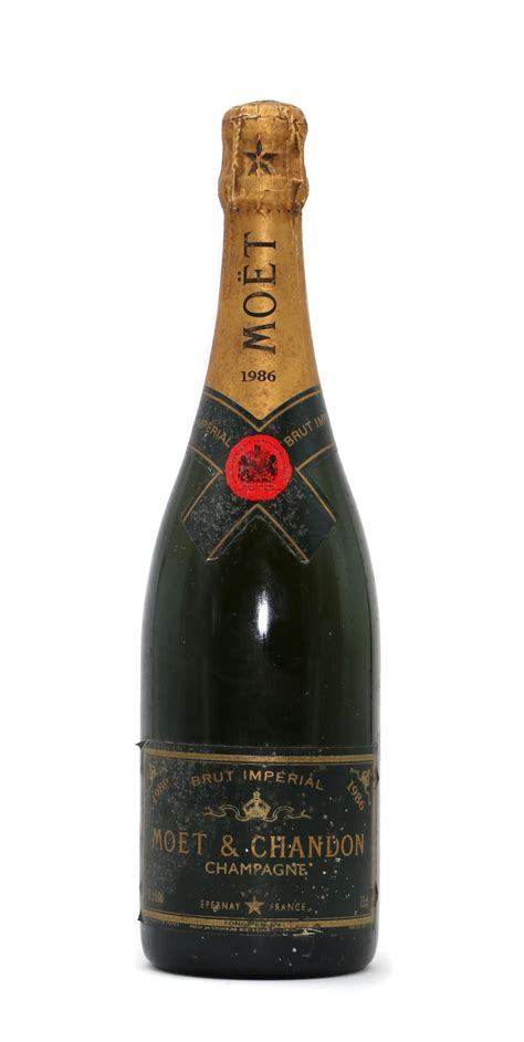 Bid Now: Moet & Chandon, - December 2, 0122 10:00 AM GMT