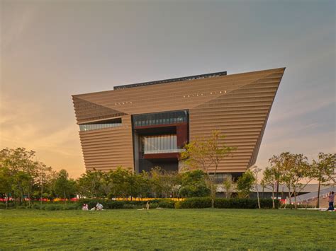 西九｜前局長曾德成任故宮文化博物館董事局副主席 5新成員加入 星島日報