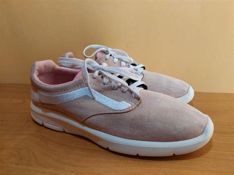 Культові жіночі красовки Vans — ціна 499 грн у каталозі Кросівки Купити жіночі речі за