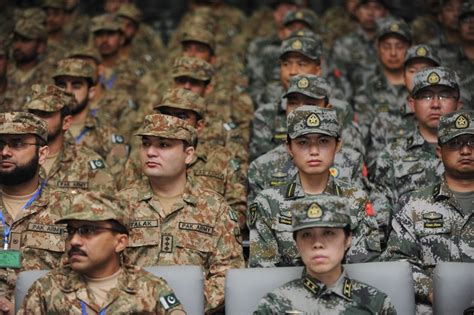 چین کا مشترکہ فوجی مشقوں کے لئے اپنے فوجی پاکستان بھیجنے کا اعلان