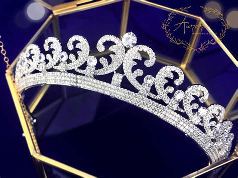 Princess Kate Tiara Bridal Tiararoyal Tiarawedding Ccrown Etsy