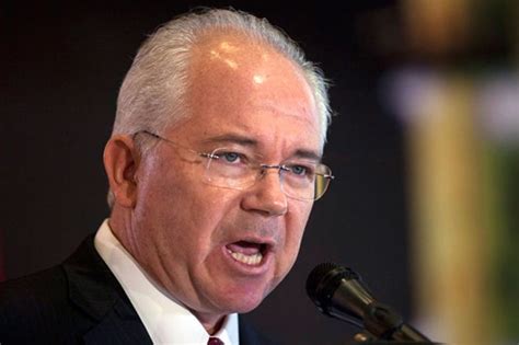 Venezuela La Justicia Pide La Extradición De Rafael Ramírez Ex Presidente De Pdvsa Y De La Ex