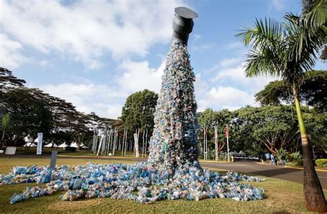 Devindra Hardawar Senior Editor Engadget