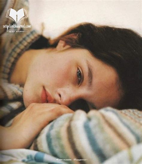 Заримдаа юуг ч мэдэхгүй өнгөрөөх нь Сэтгэлийн Хүүрнэл