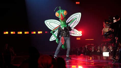 Lou Diamond Phillips Is Mantis On ‘the Masked Singer Exclusive