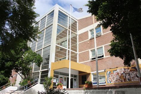 El de septiembre será día laborable en la UNLaR