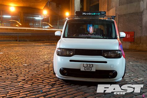 Modified Nissan Cube Fast Car