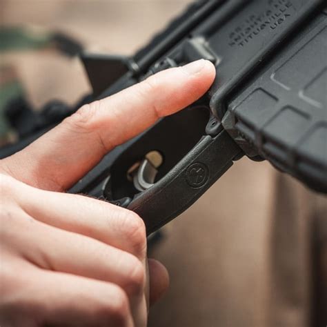 Magpul Moe Polymer Trigger Guard Gunfightersinc