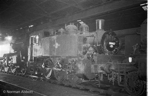 30067 1964 Sr Class 3f Usa 0 6 0t Eastleigh Sheds 28 Flickr