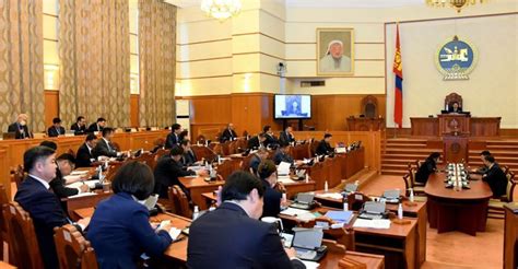Төсөв Монгол Улс 18 9 их наяд төгрөг олж 20 5 их наядыг зарцуулна
