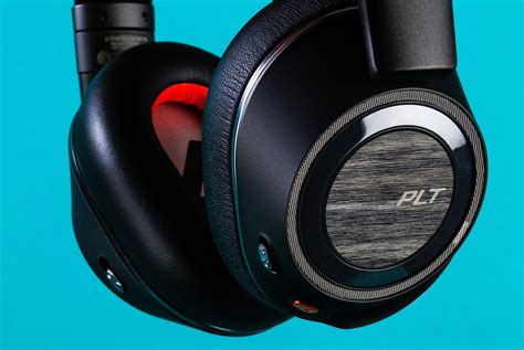Plantronics Voyager 8200 UC Review | Your Telecom Expert