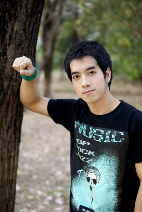 เพียว ธีรพงศ์ เอ๊ะ อติวัฒน์ 2นายแบบหนุ่มหล่อจาก Kfm