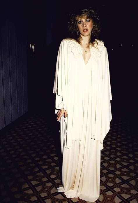 8 Timeless Stevie Nicks Outfits Wed Still Wear Today And Not For