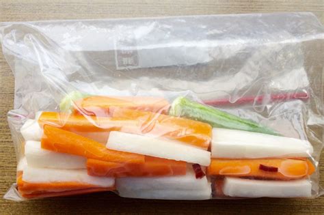 乳酸菌飲料で漬物レシピ【発酵でダイエット！31】 丸ごと小泉武夫 食マガジン