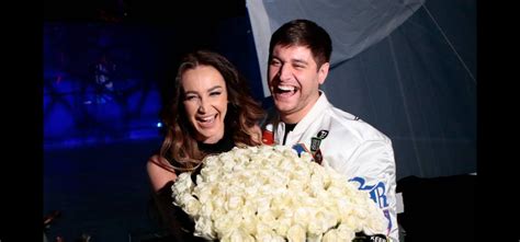 Оргазм на концерте Дерзкая Бузова похвасталась что ни один бывший не в силах забыть хорошую