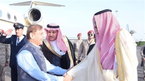 Pakistani Prime Minister Shehbaz Sharif Begins First Visit To Saudi