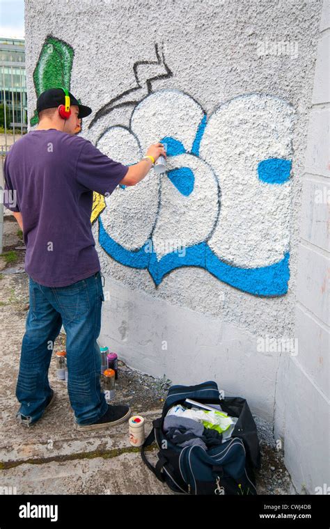 Tagging High Resolution Stock Photography And Images Alamy