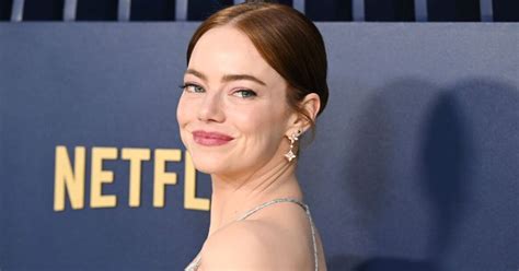 Emma Stones Interesting Reaction To Losing Sag Award Divides Fans