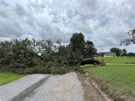 Damage Reported After Two Ef 1 Tornadoes Hit Fulton And Hickman