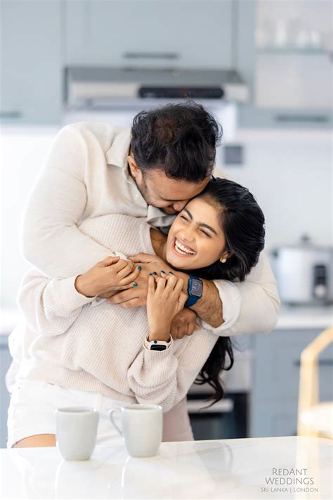 පෙම්වතිය සහ පෙම්වතා ලෙස ගෙවන අන්තිම දවස ඔන්න ඒ දෙන්නත් නෝනයි මහත්තයයි වෙන්න යන්නේ