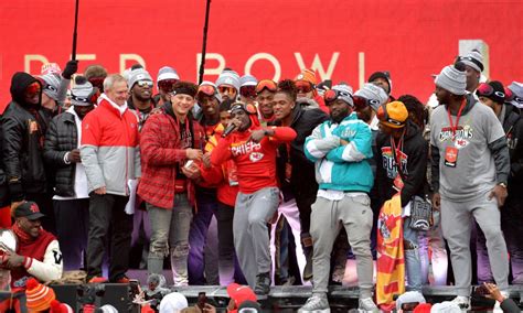 70 Best Photos From Chiefs Super Bowl 54 Parade And Rally