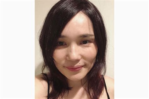 平野ノラ、20年ぶり前髪あり姿でご満悦 イメチェンに「上品」「若返りました」の声 Encount