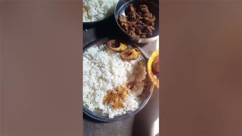 Today Lunchଆଜି ବିଶେଷ କିଛି ହେଇନି 😎ଭାତ Chiken କଷା ଆଉ ମାଛ ତରକାରୀ 😋😋