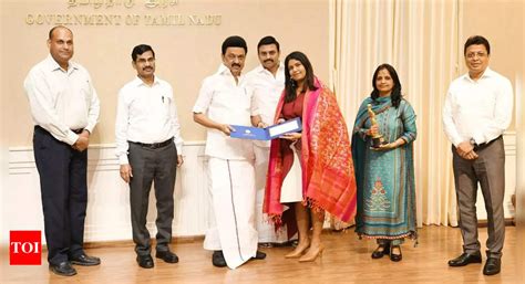 Oscar Winning Director Kartiki Gonsalves Honoured By Tn Cm Mk Stalin