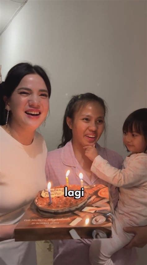 7 Potret Alice Norin Kasih Kejutan Ultah ART Sekalian Perpi
