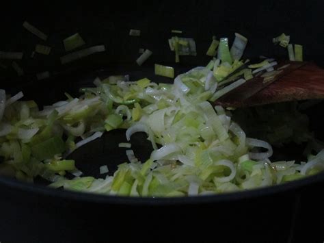 Muppys Roast Chicken And Parsnip Soup