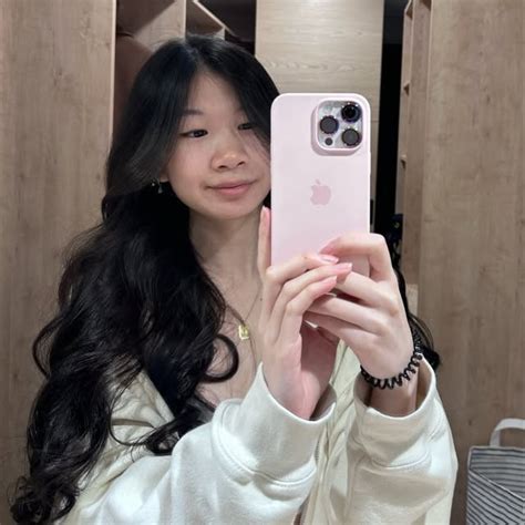 Yuni Yunice Lin On Threads