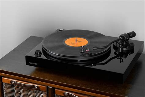 Ortofon OM 10 - Elliptical Stylus Phono Cartridge