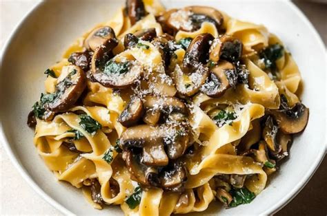 Garlic Butter Mushroom Noodles Recipe In 30 Minutes Or Less