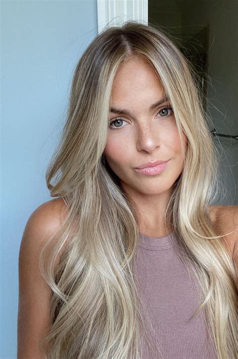 Naturigin Permanent Hair Dye 81 Light Ash Blonde Ammonia And Paraben