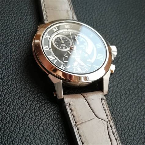 Ремешок с интересным рисунком для Seiko Premier Кожа крокодила серого ...