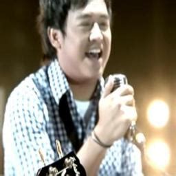 Masih Disini Masih Denganmu Song Lyrics And Music By Goliath Band Arranged By Doni3110 On