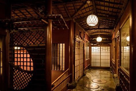 あのジブリ映画のモデル渋温泉の老舗旅館「金具屋」は楽しみどころ満載だった！│観光・旅行ガイド ぐるたび 日本家屋 旅館 明治 建築