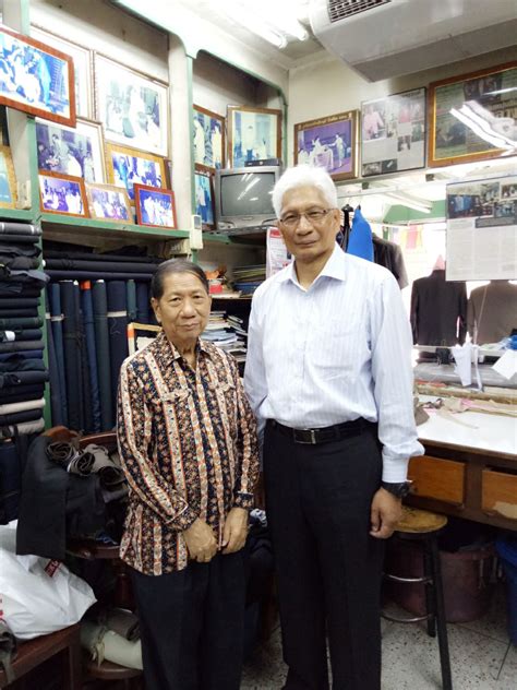 ลูกค้าเก่าตัดชุดกับทางร้านวินสันเทเลอร ร้านวินสัน เทเลอร์