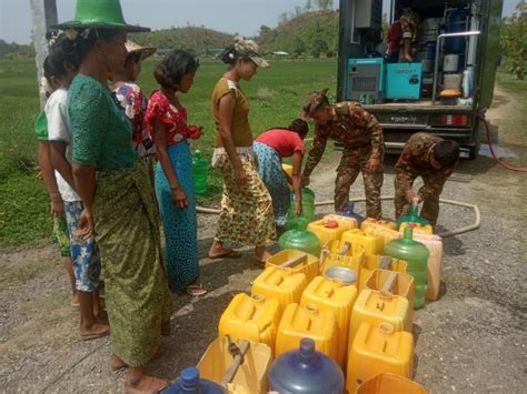 သဘာဝဘေးအန္တရာယ် ကျရောက်သောဒေသများတွင် တပ်မတော်မှ ကူညီကယ်ဆယ် ရေးအဖွဲ့မ