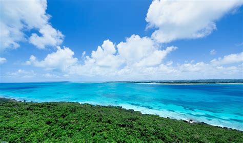 「沖縄」といえば何が思い浮かぶ？食べ物・観光地・人の性格・気候など連想できることまとめ