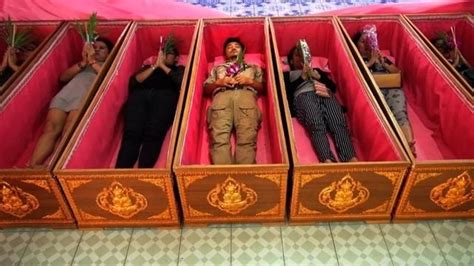 東張成功製做話題 菲傭入屋兩小時即走 無良僱主樣辦，全城喊打 時事台 香港高登討論區