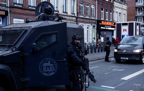 Castres Intervention Du Raid Après Des Tirs à L Arme Lourde
