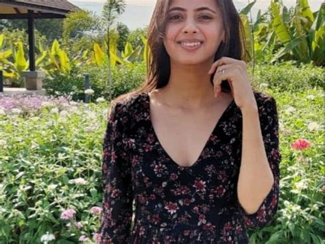 Krishma Shah The Co Founder Of Clinibiz Vanity Stardom